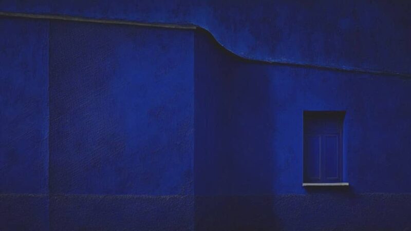 Egyptian blue: Pantone colors and paintings - DaaleelaB